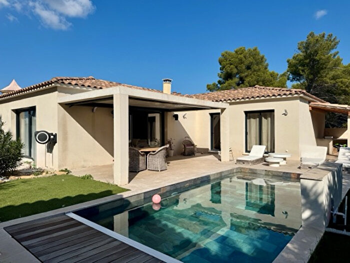 Maison à vendre - Éguilles - 6 pièces - 5 chambres