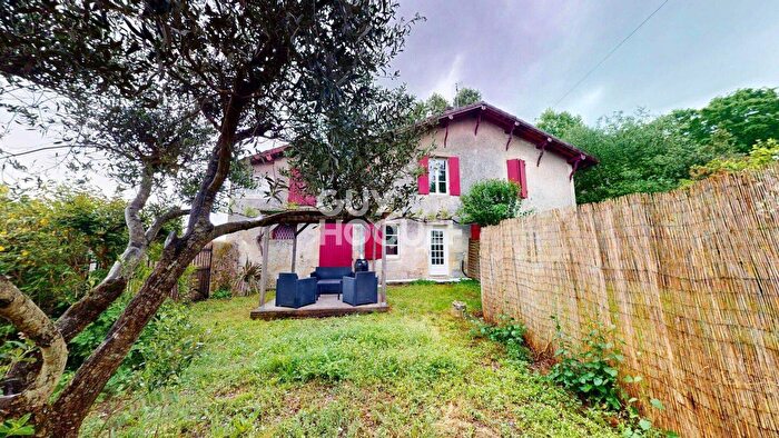 Preignac : Maison 2 pièces à louer