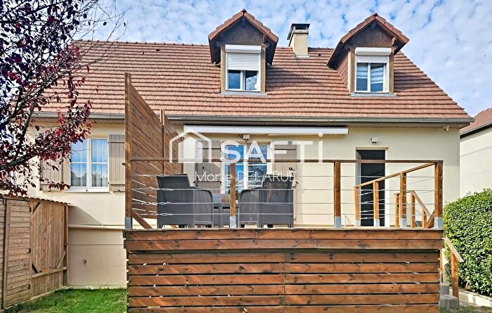 Maison 5 pièces à Morienval, à vendre