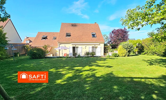 Maison 7 pièces à Saint-Germain-de-la-Grange, à vendre
