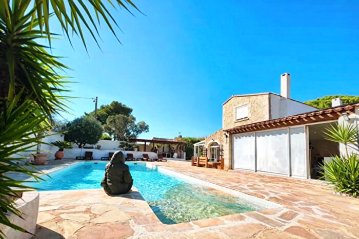 Maison à vendre - Port-de-Bouc, La Mérindole, Le Pont du Roi - 11 pièces - 5 chambres