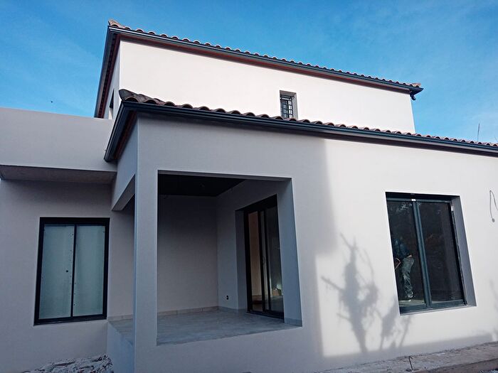 Maison à vendre - Thuir - 4 pièces - 3 chambres