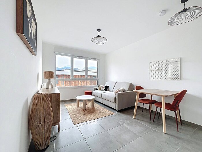 Appartement à louer - Chambéry - 1 pièce