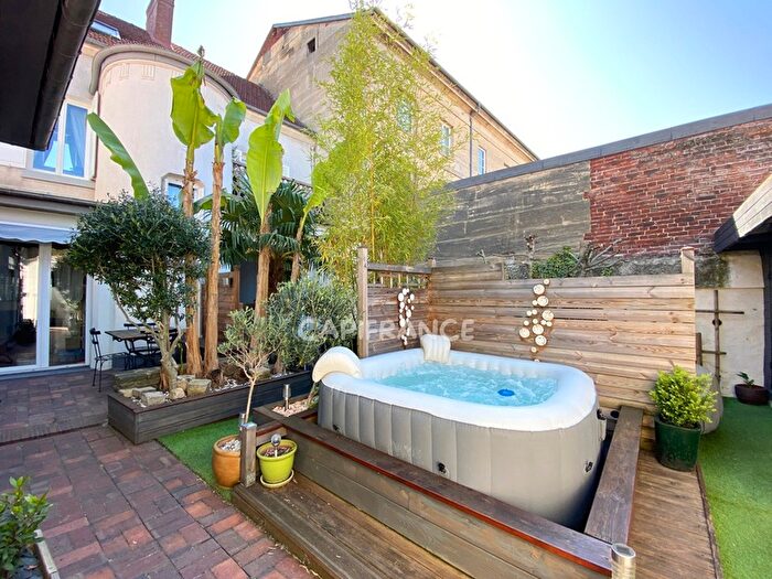 Maison à vendre - Noailles - 7 pièces - 5 chambres