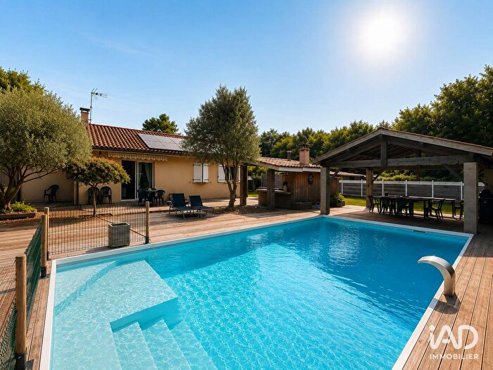 Maison 4 pièces à vendre à Saugnacq-et-Muret