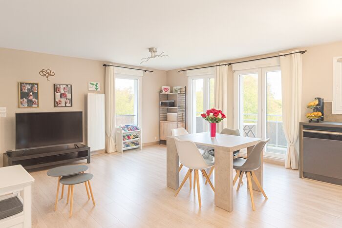 Appartement à vendre - Moissy-Cramayel, Les Hauldres - 3 pièces - 2 chambres