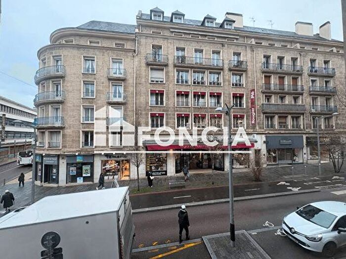 Appartement à louer - Vieux Marché-Cathédrale, Rouen - 2 pièces - 1 chambre