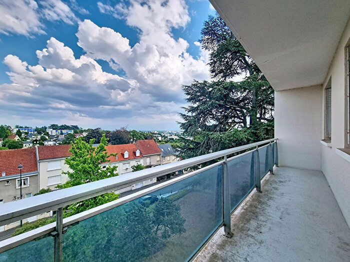 Appartement 5 pièces à vendre - Saint-Cyr-sur-Loire, La Ménardière