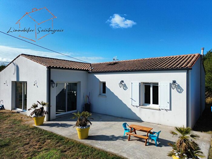 Maison 5 pièces à vendre à Saint-Georges-des-Coteaux