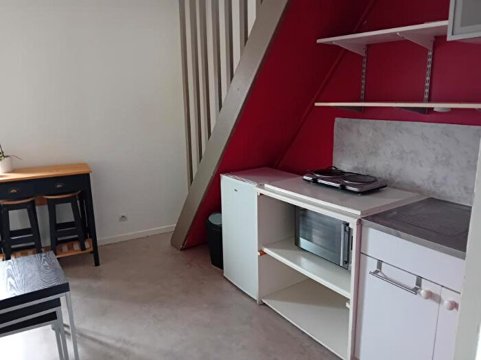 Amiens, Saint-Honoré, Jeanne d'Arc : Appartement 2 pièces à louer