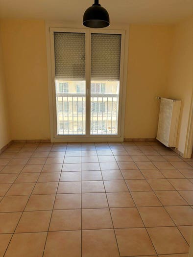 Appartement 1 pièce à louer à Ferrandière Maisons-Neuves, Villeurbanne