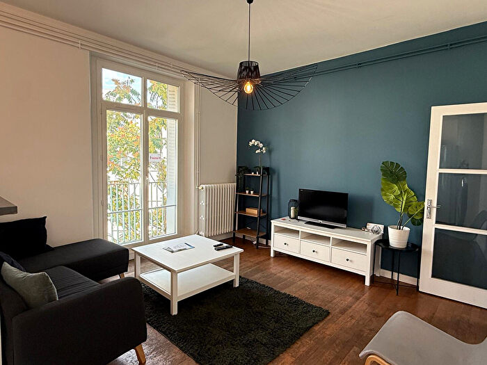 Clermont-Ferrand, Vallières, Sallins, Poncillon : Appartement 5 pièces à louer