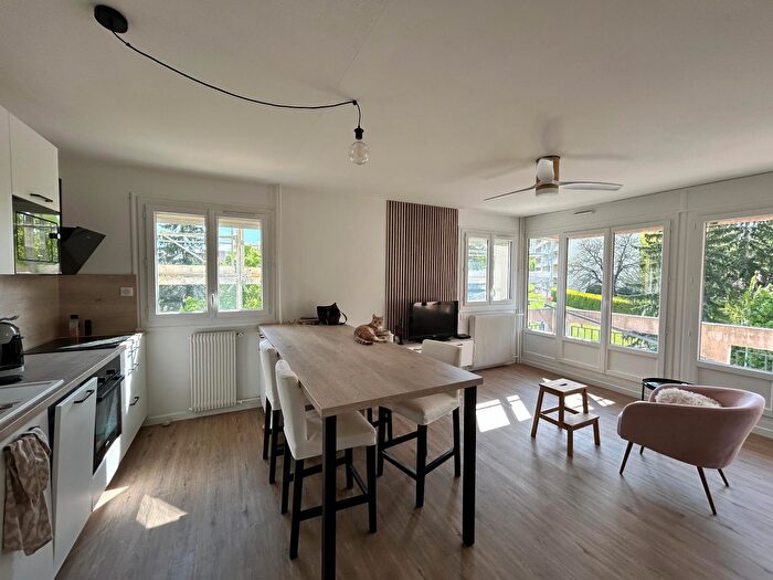 Mâcon, Mâcon Nord : Appartement 2 pièces à louer