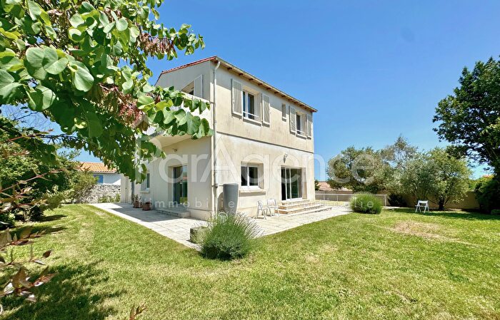 Maison 7 pièces à vendre à Saint-Palais-sur-Mer