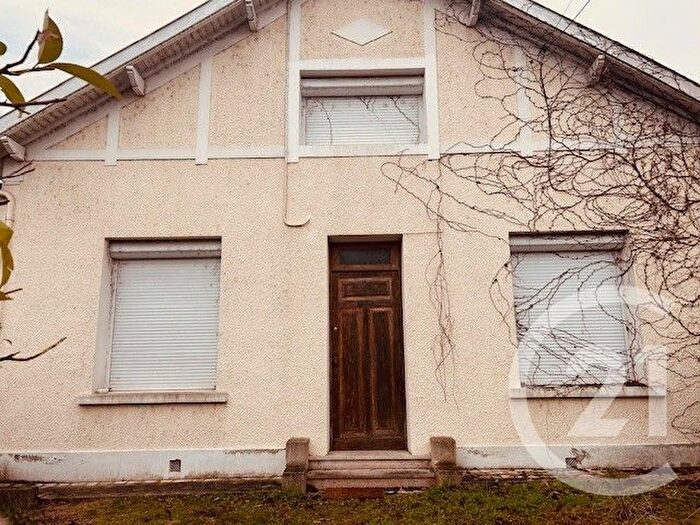 Maison à vendre - Angoulême, Saint-Cybard - 7 pièces - 4 chambres