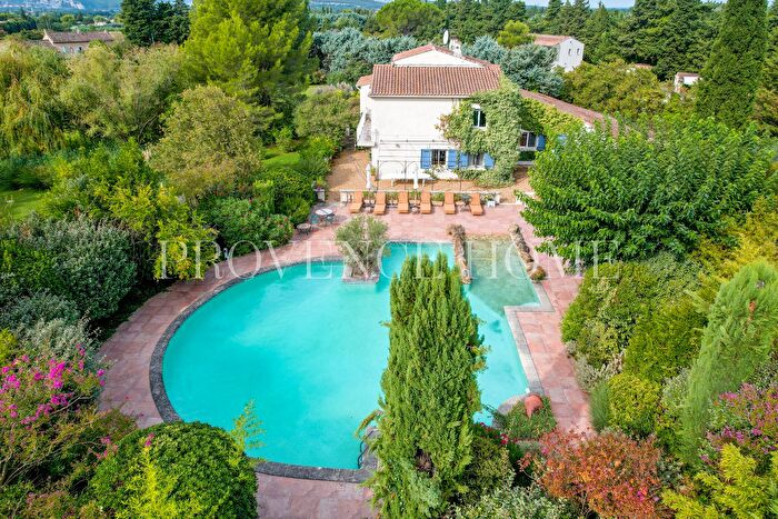 Maison à vendre - Cavaillon - 10 pièces - 7 chambres