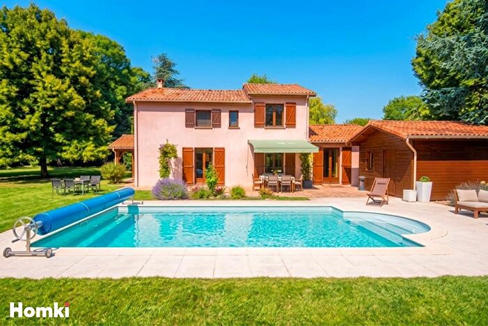 Maison 7 pièces à vendre à Laiz