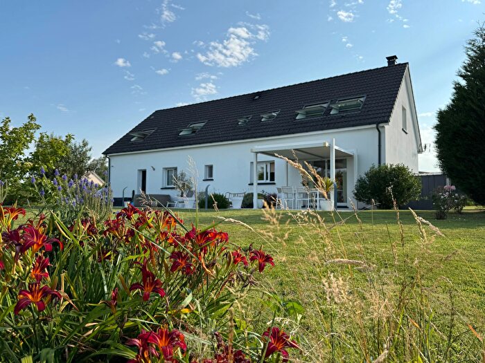 Maison 8 pièces à vendre à Buchy