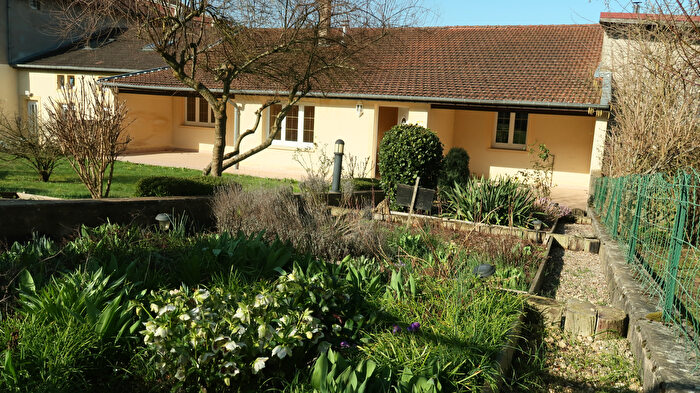 Maison à vendre - Corny-sur-Moselle - 7 pièces - 4 chambres