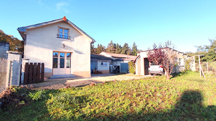 Maison à vendre - Marigny-Brizay - 4 pièces - 3 chambres