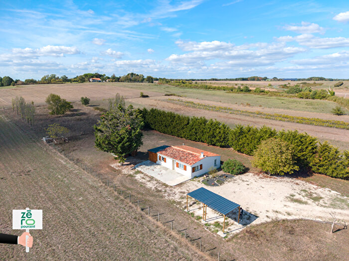 Saint-Denis-du-Payré - Maison 3 pièces à vendre