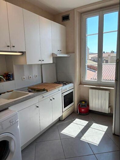 Appartement 3 pièces à louer à Maclas