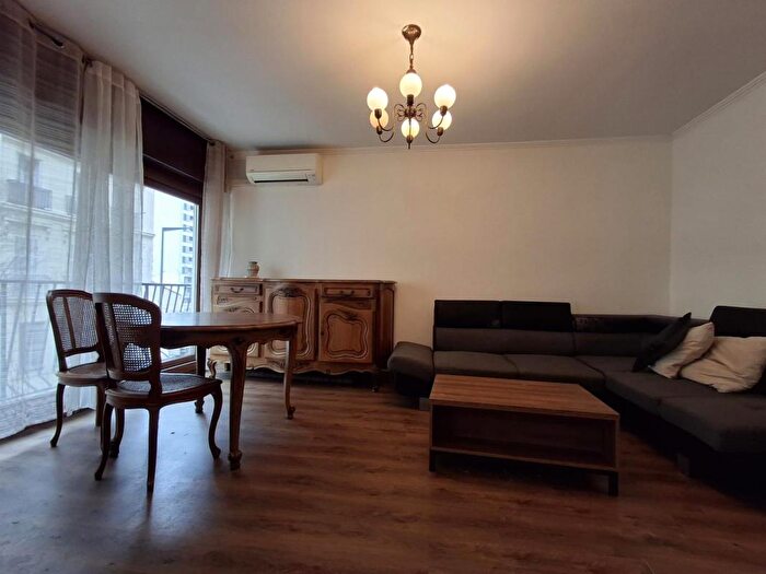 Appartement à louer - Marseille e , La Villette - 4 pièces - 2 chambres