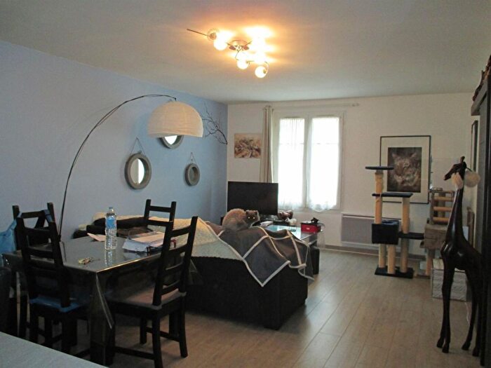 Appartement 3 pièces à louer à Châlons-en-Champagne, Rive gauche