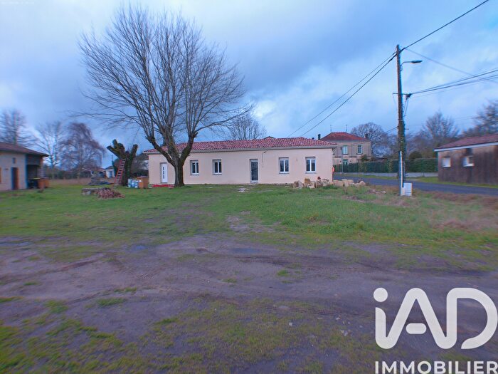 Maison à vendre - Laruscade - 4 pièces - 3 chambres