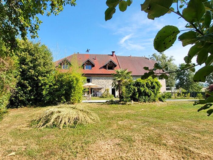 Maison 10 pièces à Choisy, à vendre