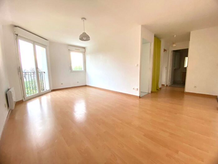 Appartement à vendre - Mézières-sur-Seine - 2 pièces - 1 chambre