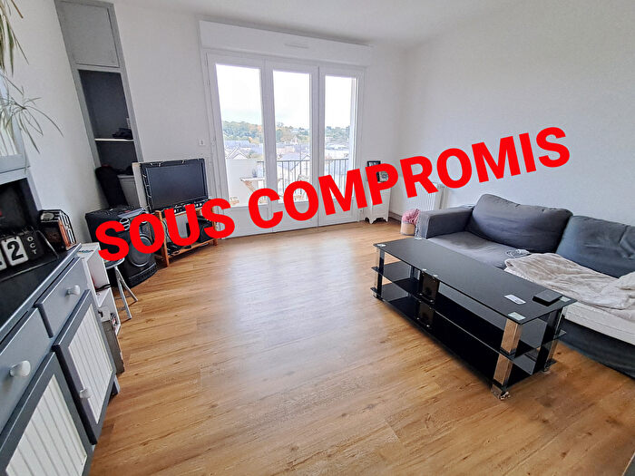 Appartement à vendre - Château-Gontier - 4 pièces - 2 chambres