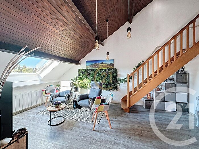 Appartement à vendre - Vesoul, Grand Gresil, Stade, Saint-Ferjeaux - 6 pièces - 4 chambres