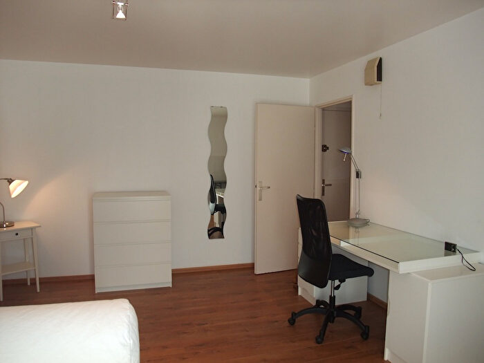 Appartement à louer - Strasbourg, Neudorf, Saint-Urbain, Landsberg - 1 pièce