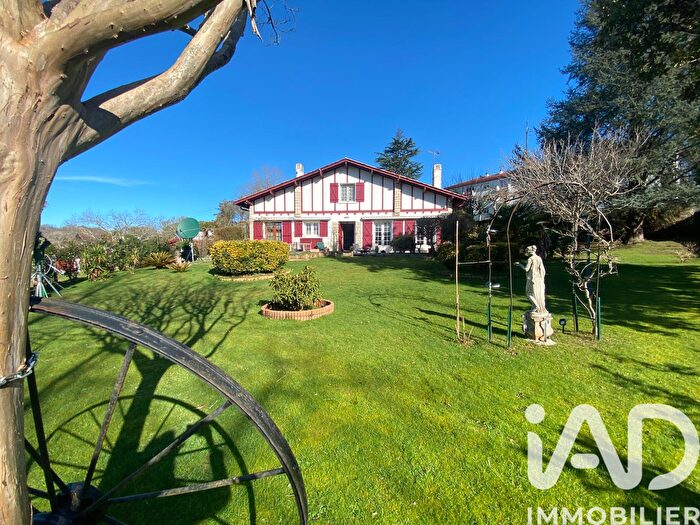 Maison à vendre - Cambo-les-Bains - 8 pièces - 3 chambres