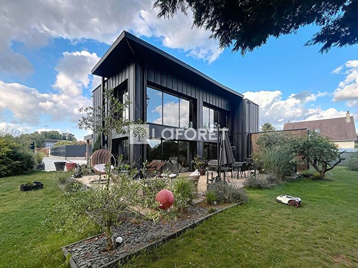 Maison à vendre - Saint-Ouen-de-Thouberville - 8 pièces - 3 chambres