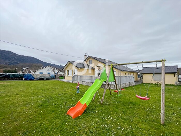 Maison à vendre - Arudy - 5 pièces - 4 chambres
