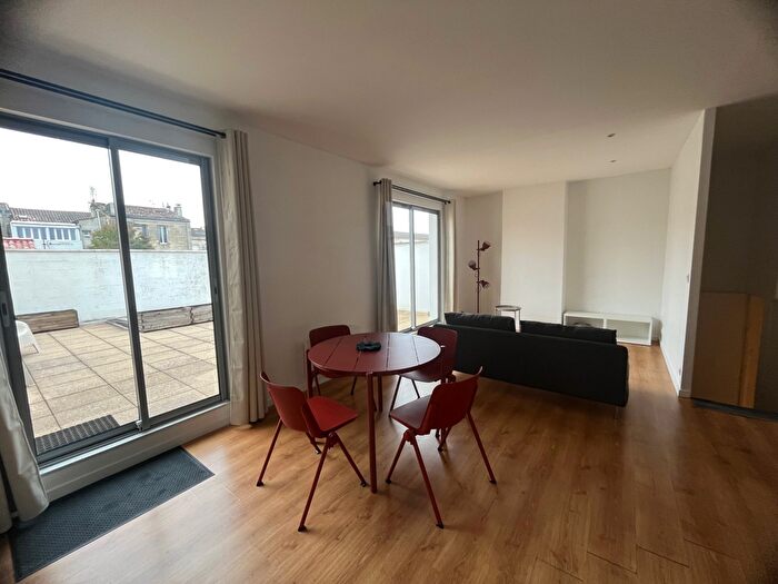 Bordeaux, Bassins à Flot : Appartement 3 pièces à louer