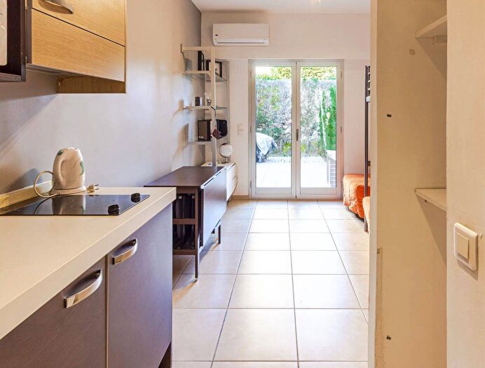 Appartement 1 pièce à louer - Saint-Laurent-du-Var