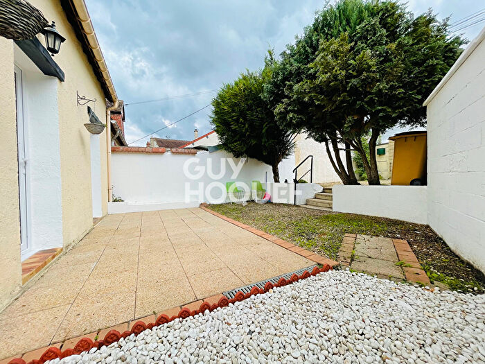 Maison à louer - Saint-Rémy-sur-Avre - 4 pièces - 3 chambres