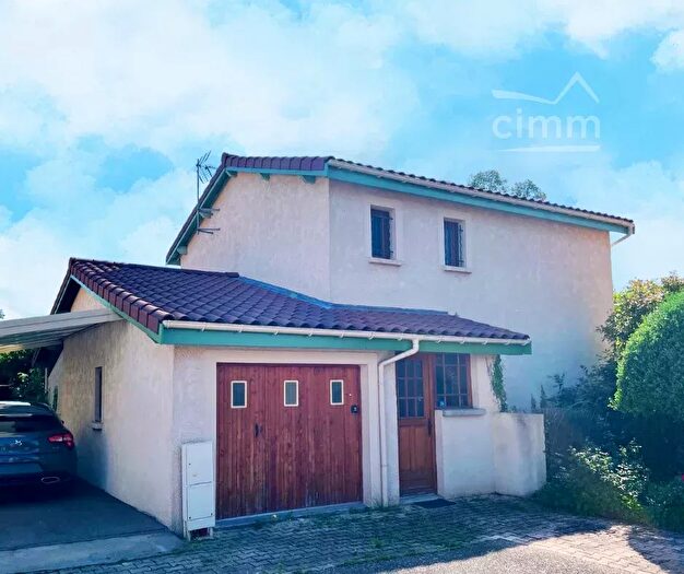 Maison 4 pièces à vendre à Roussillon