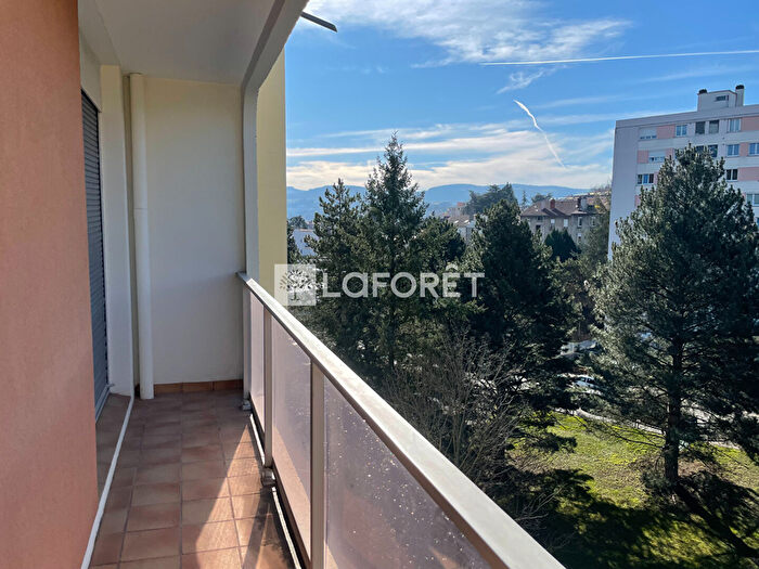 Appartement à vendre - Saint-Étienne, Montaud - 5 pièces - 3 chambres