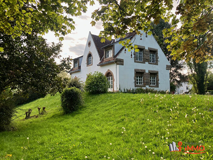 Saint-Sauveur-en-Puisaye - Maison 10 pièces à vendre