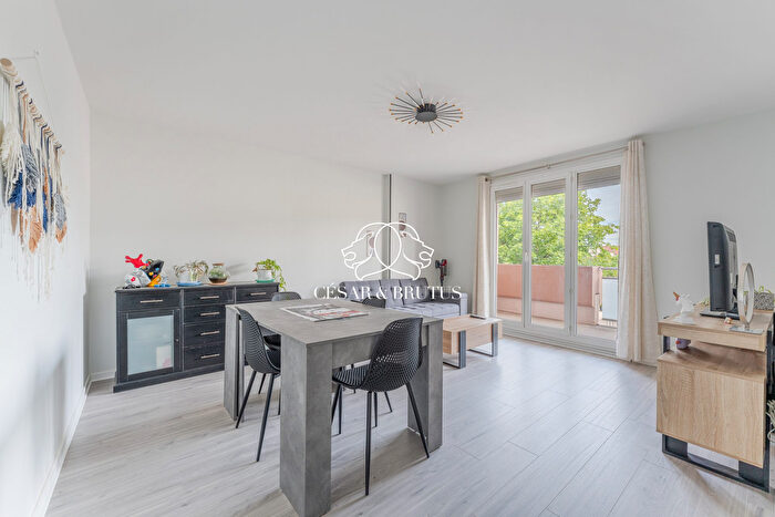 Appartement 2 pièces à vendre à La Tour-de-Salvagny