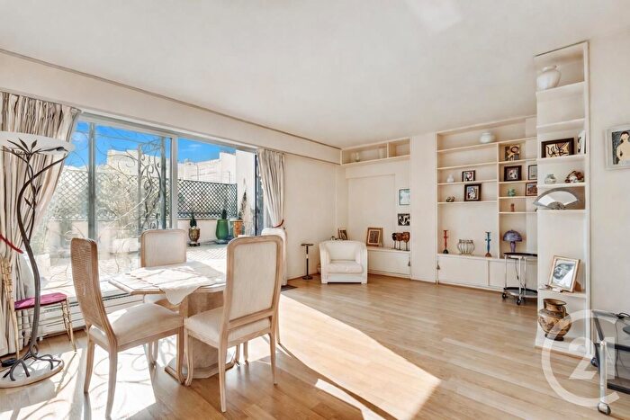 Appartement à vendre - Paris e , Auteuil-Nord, Jasmin, Mirabeau - 2 pièces - 1 chambre