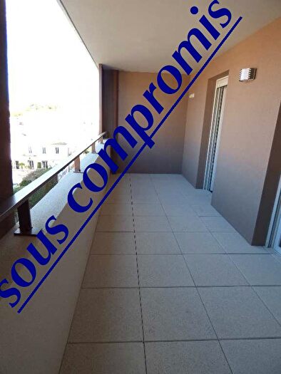 Appartement à vendre - Béziers, Champ de Mars - 2 pièces - 1 chambre