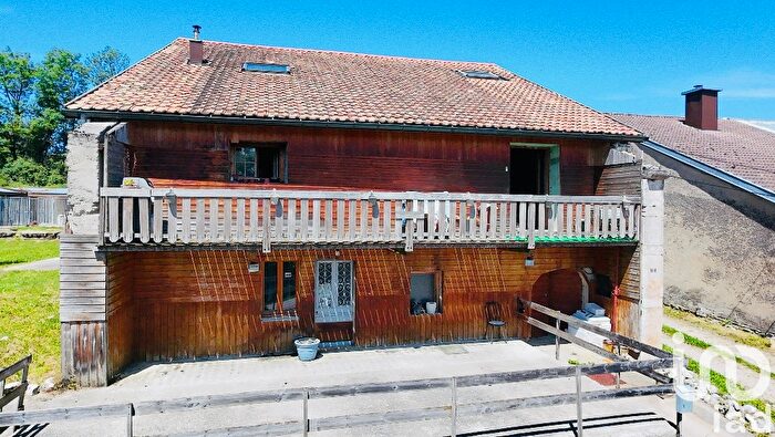 Maison à vendre - Viry - 10 pièces - 5 chambres