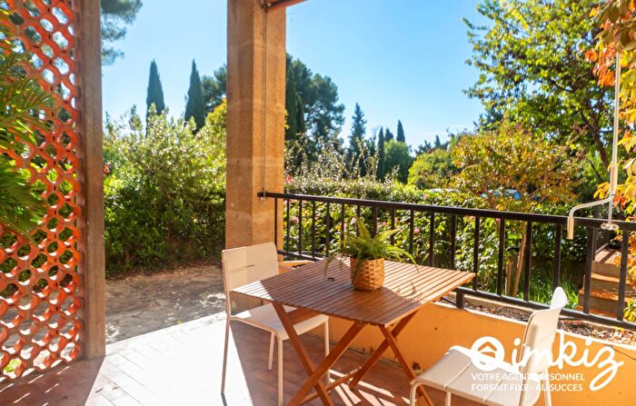 Appartement à vendre - Aix-en-Provence, Saint-Donat, Les Platanes - 4 pièces - 3 chambres