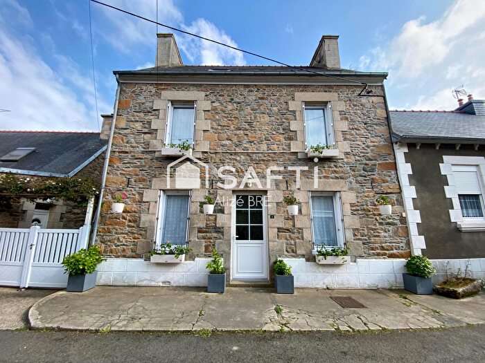 Maison à vendre - Lézardrieux - 5 pièces - 4 chambres