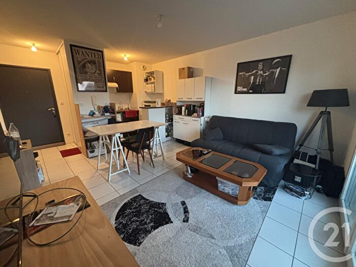 Appartement à louer - Mourenx - 2 pièces - 1 chambre